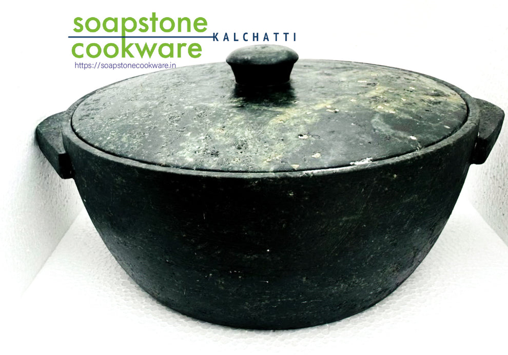 Soapstone pot with Lid TREATED) Capacity 4-4.5 liters ...